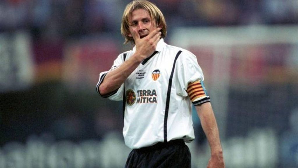 Gaizka Mendieta: Uno De Los Mejores Jugadores De La Historia Del Valencia