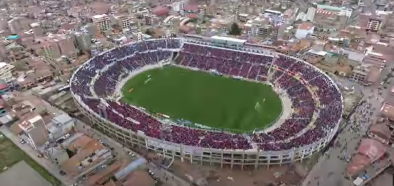 Estadio Inca Garcilaso De La Vega, Fútbol En El Machu Picchu