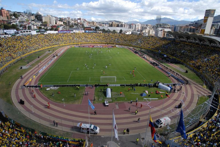 Los Estadios Más Grandes De Ecuador